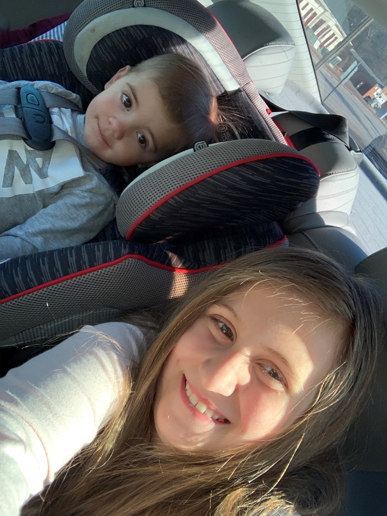 Lily Patterson's Instagram, Twitter & Facebook on IDCrawl