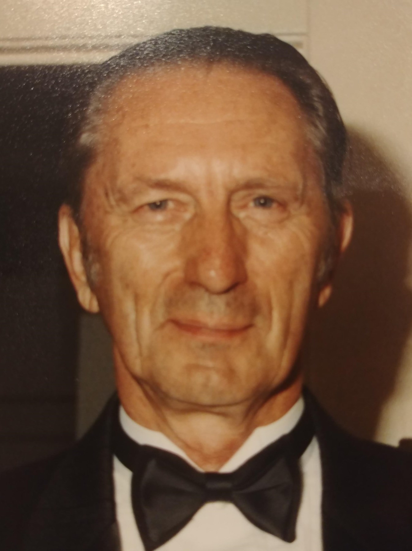 Walter Willis Obituary - Knoxville, TN