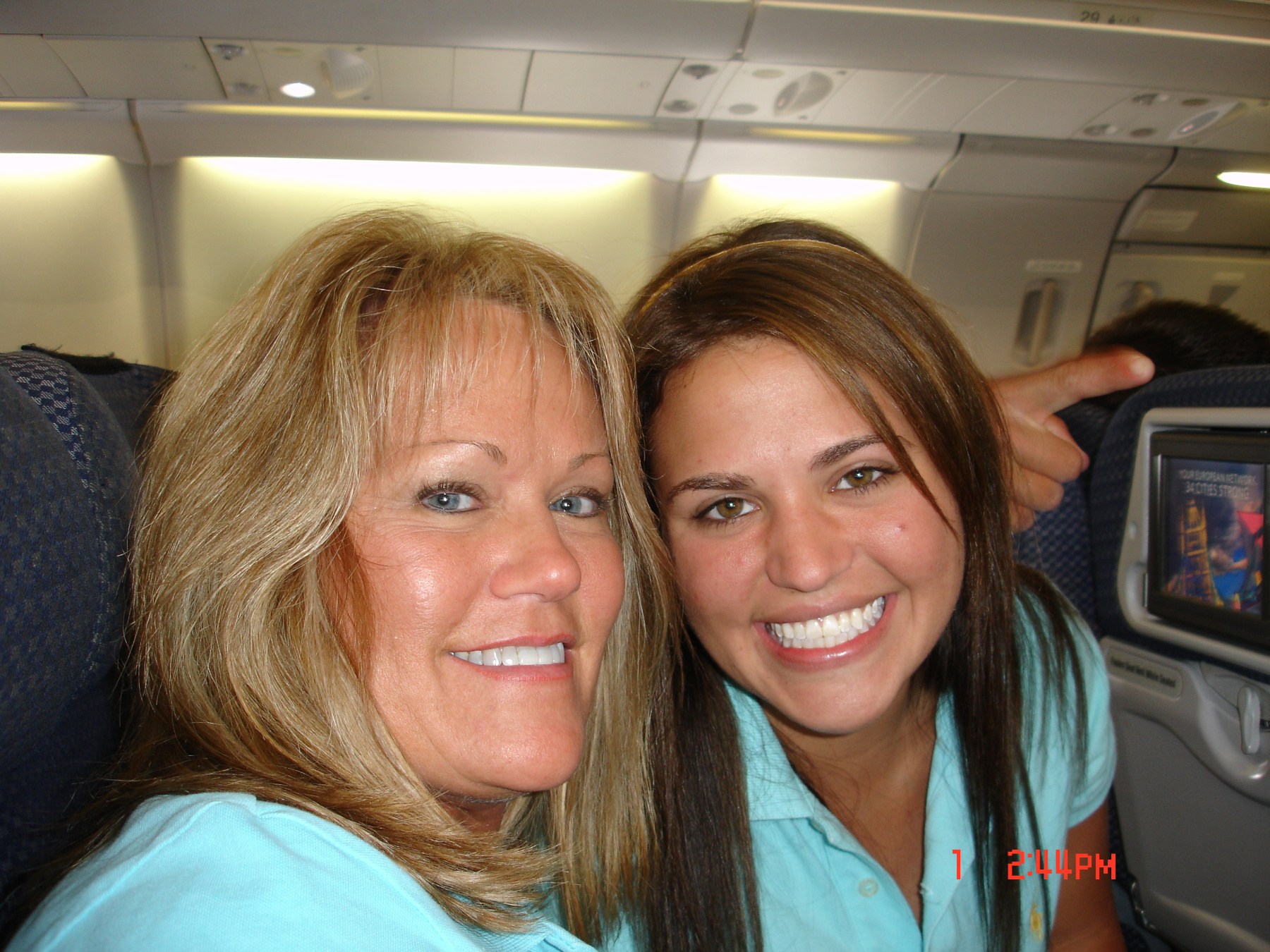 Lorrie Snyder's Instagram, Twitter & Facebook on IDCrawl