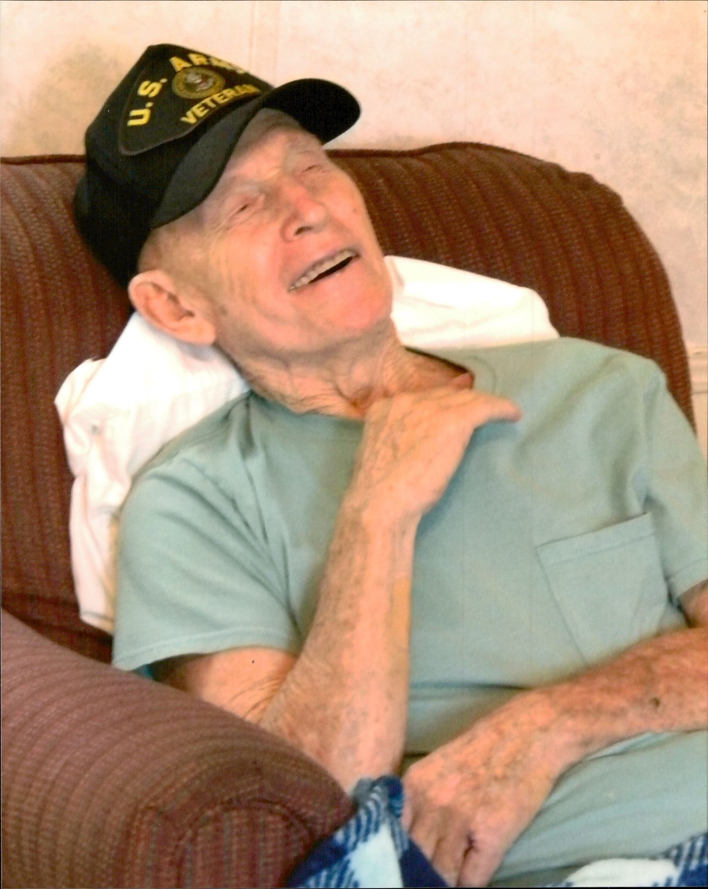 Carl Edward LaRue – Quad Cities Daily