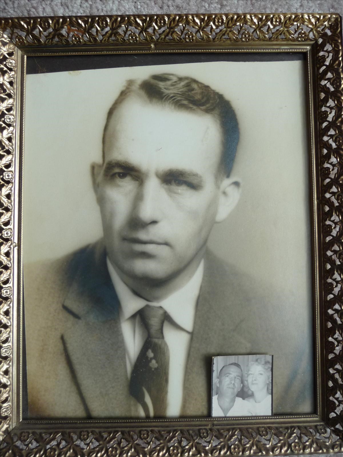 Clay Collins's Instagram, Twitter & Facebook on IDCrawl