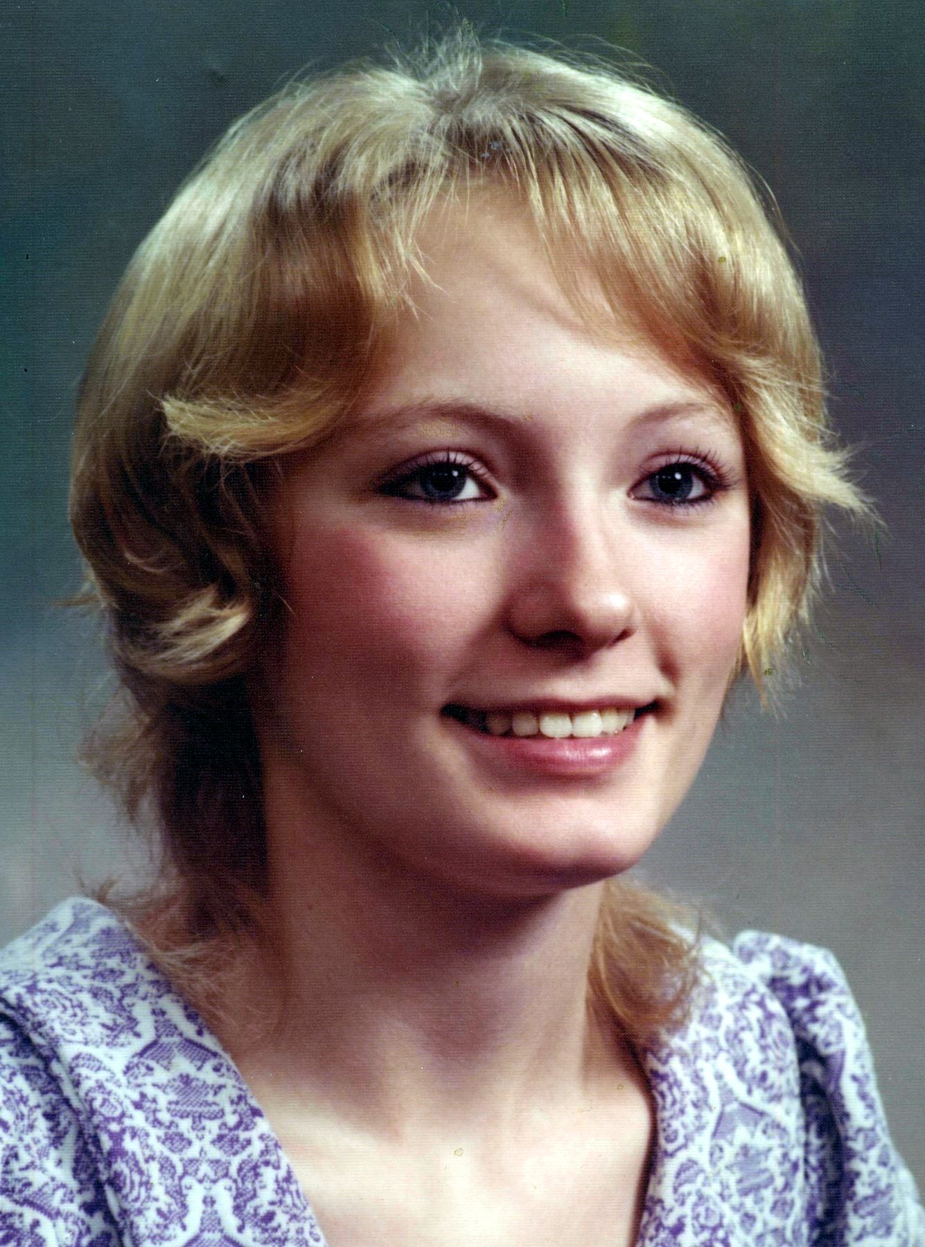 Jane Simons Obituary - Coon Rapids, MN