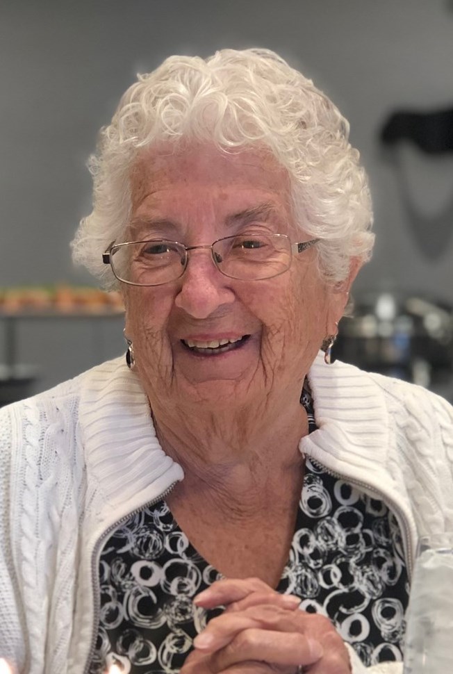 Robelle Feffer Obituary - Crystal Lake, IL