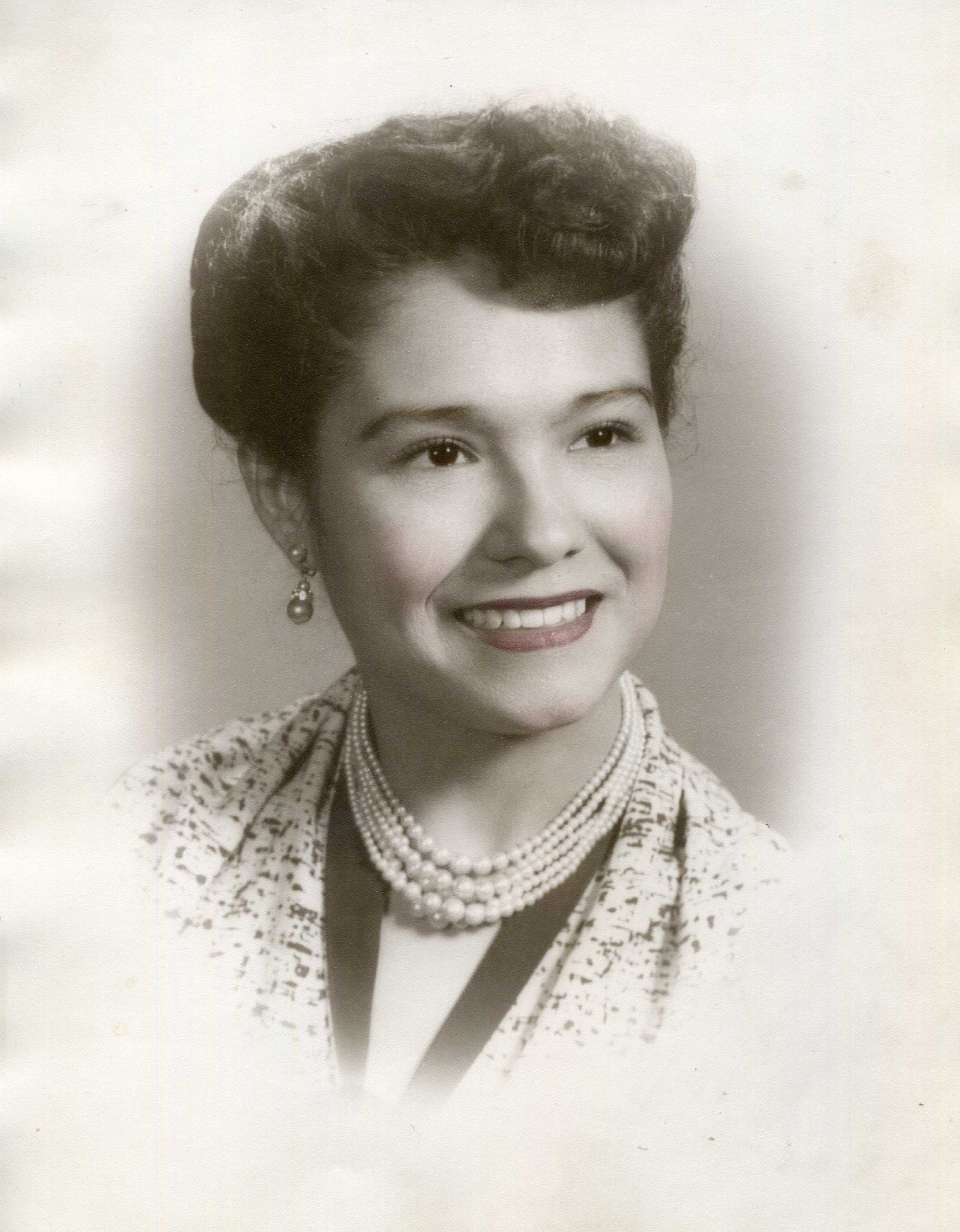 Virginia Lucero's Instagram, Twitter & Facebook on IDCrawl