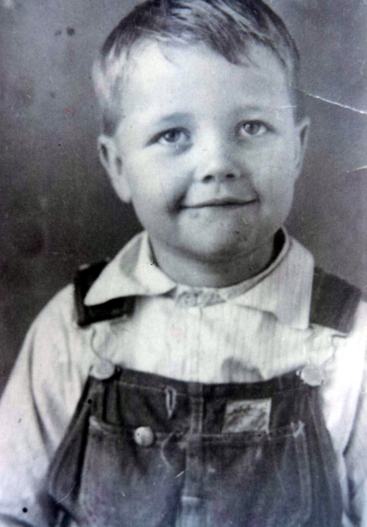 Rusty Willard's Instagram, Twitter & Facebook on IDCrawl