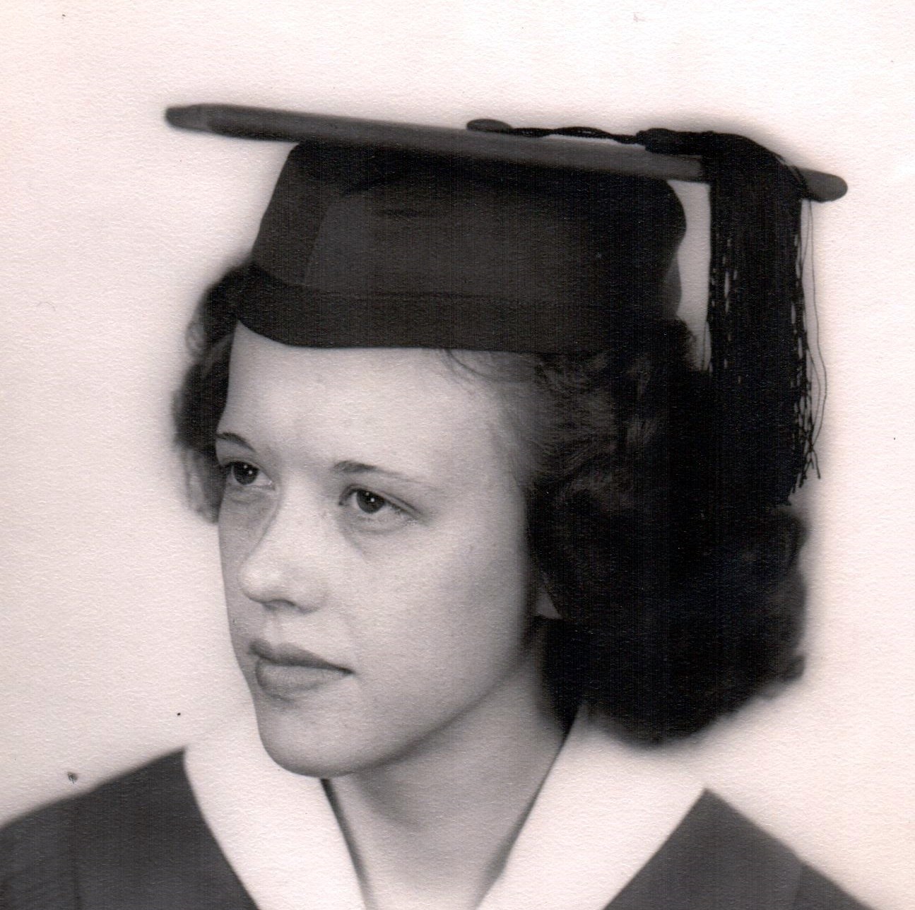 Wanda Fox's Instagram, Twitter & Facebook on IDCrawl