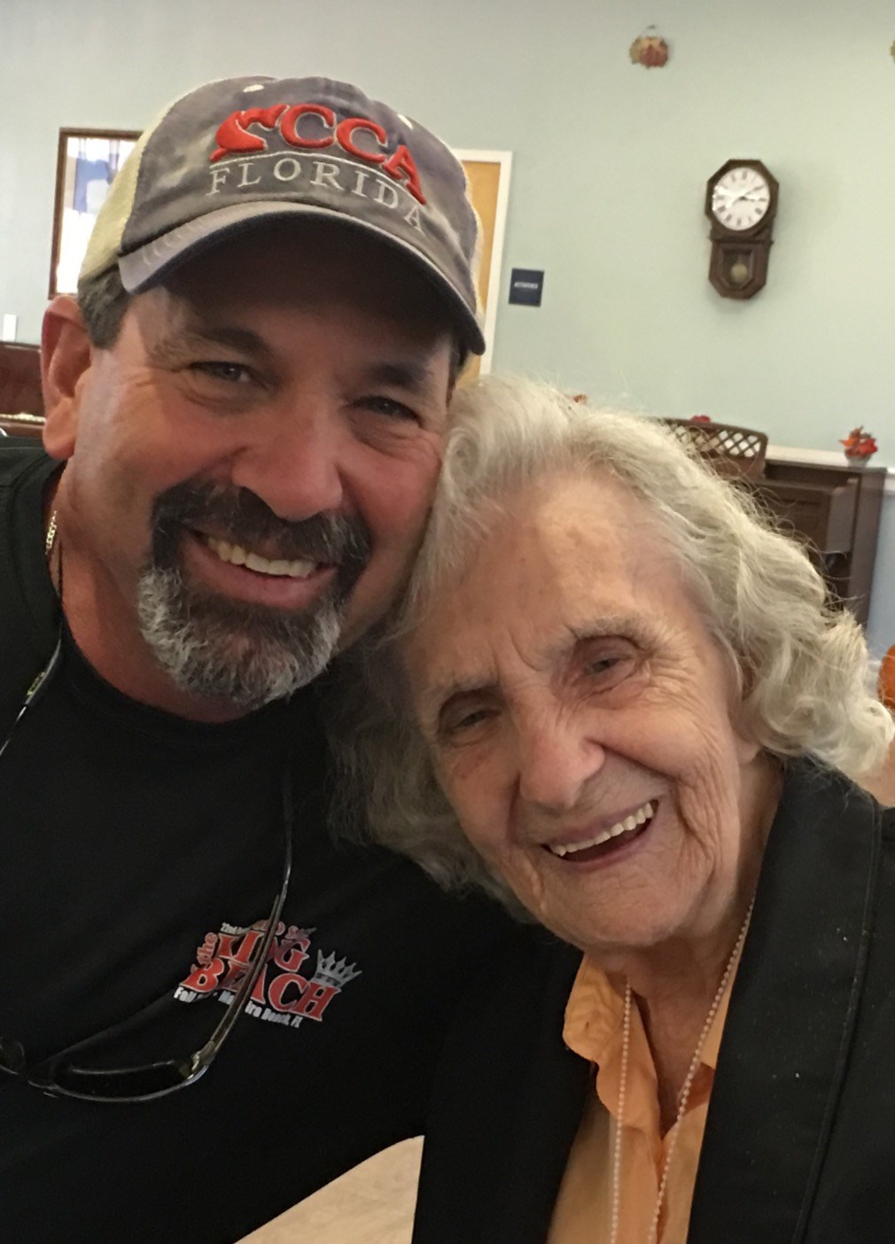 Lea Rose's Instagram, Twitter & Facebook on IDCrawl