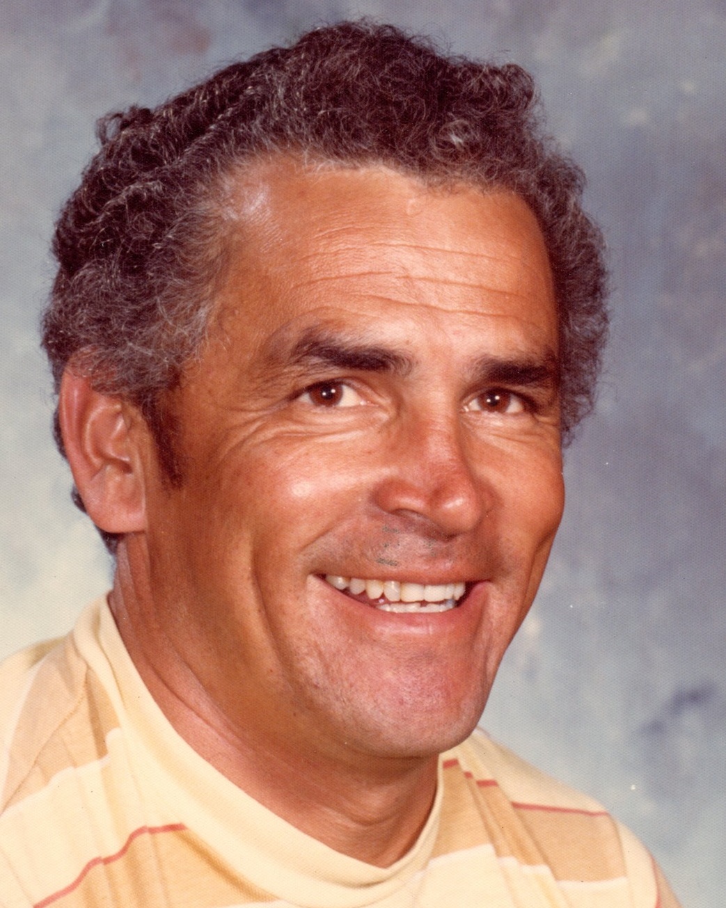 Gilbert Navarro Obituary - Santa Paula, CA