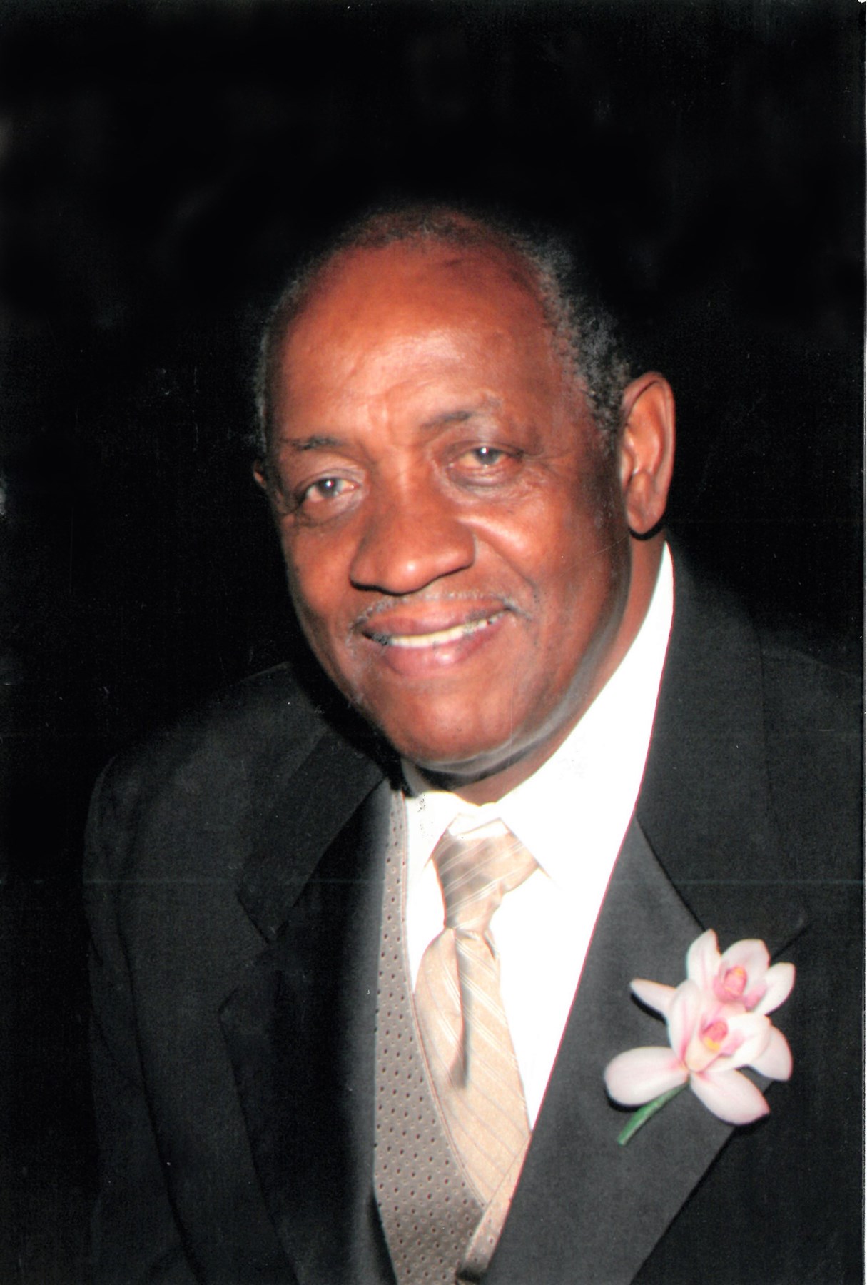 Gwen Chambers's Instagram, Twitter & Facebook on IDCrawl