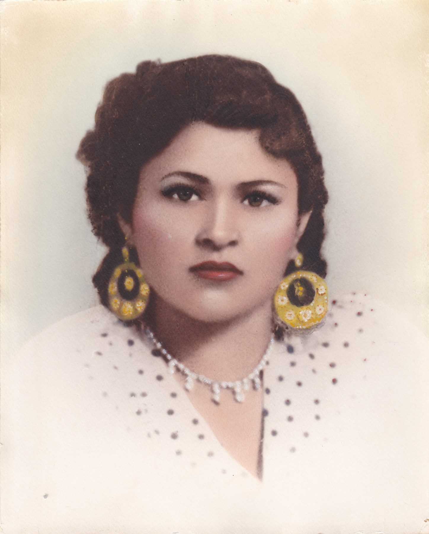 Elsa Escobedo's Instagram, Twitter & Facebook on IDCrawl