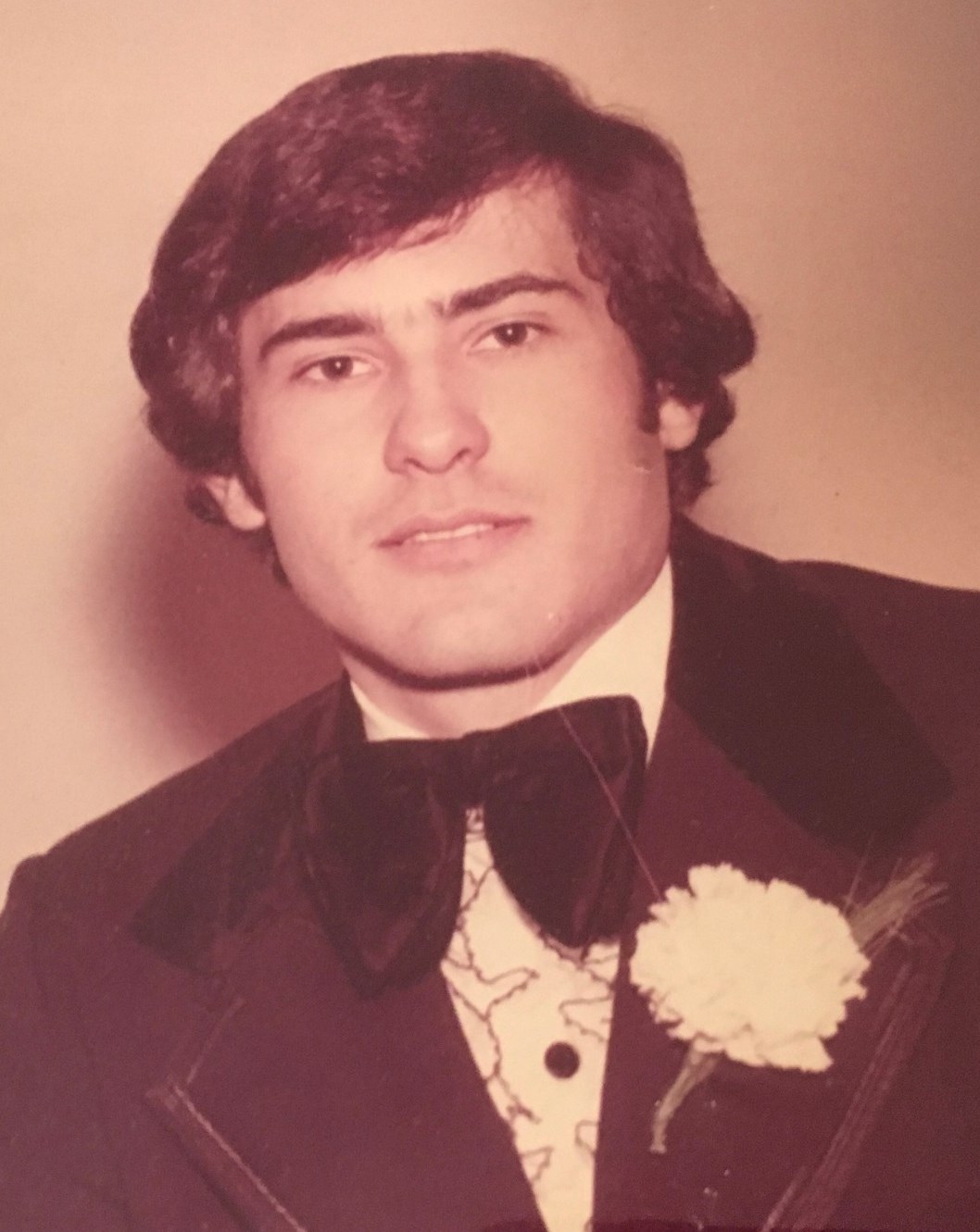 Hector Carbonell Obituary - Miami, FL