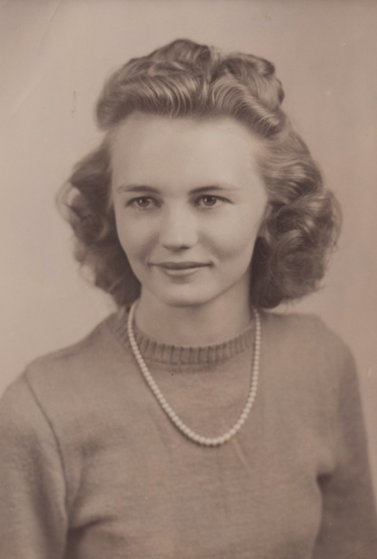 Eleanor Mayer Obituary - Corona Del Mar, CA