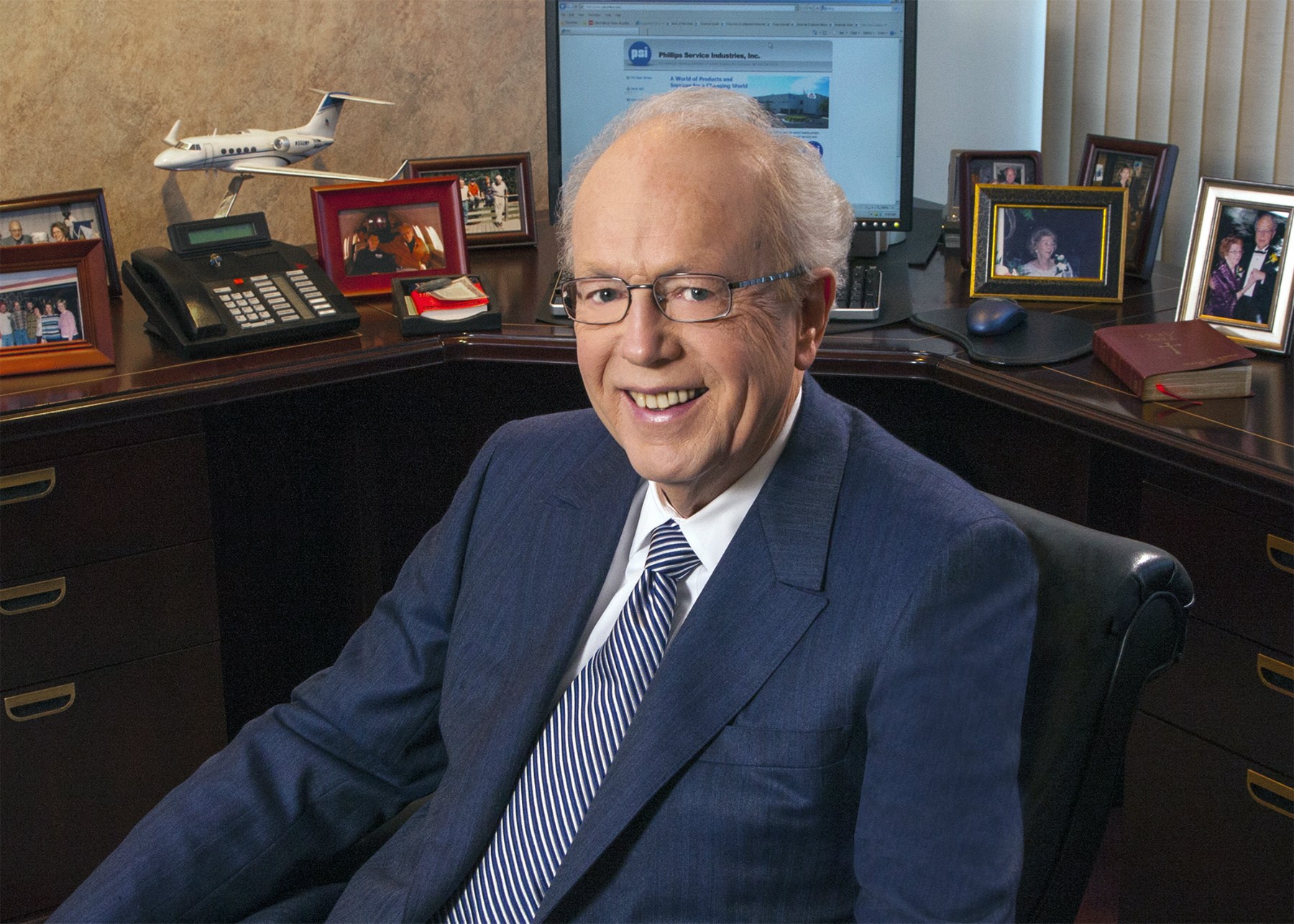 William Phillips Obituary - Livonia, MI