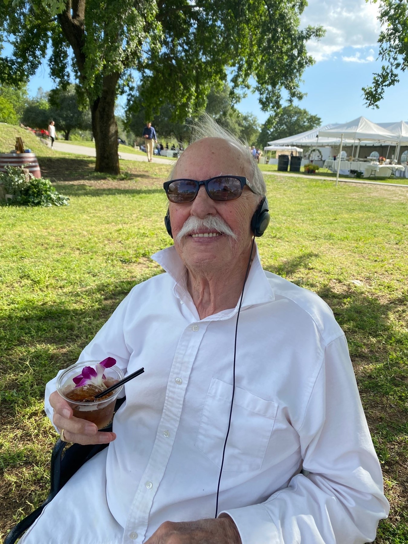 Gilbert Hofacker Obituary - Auburn, CA