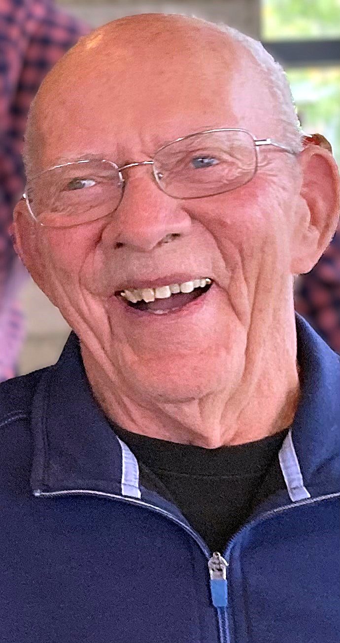 Raymond DeBoer Obituary - Grand Rapids, MI