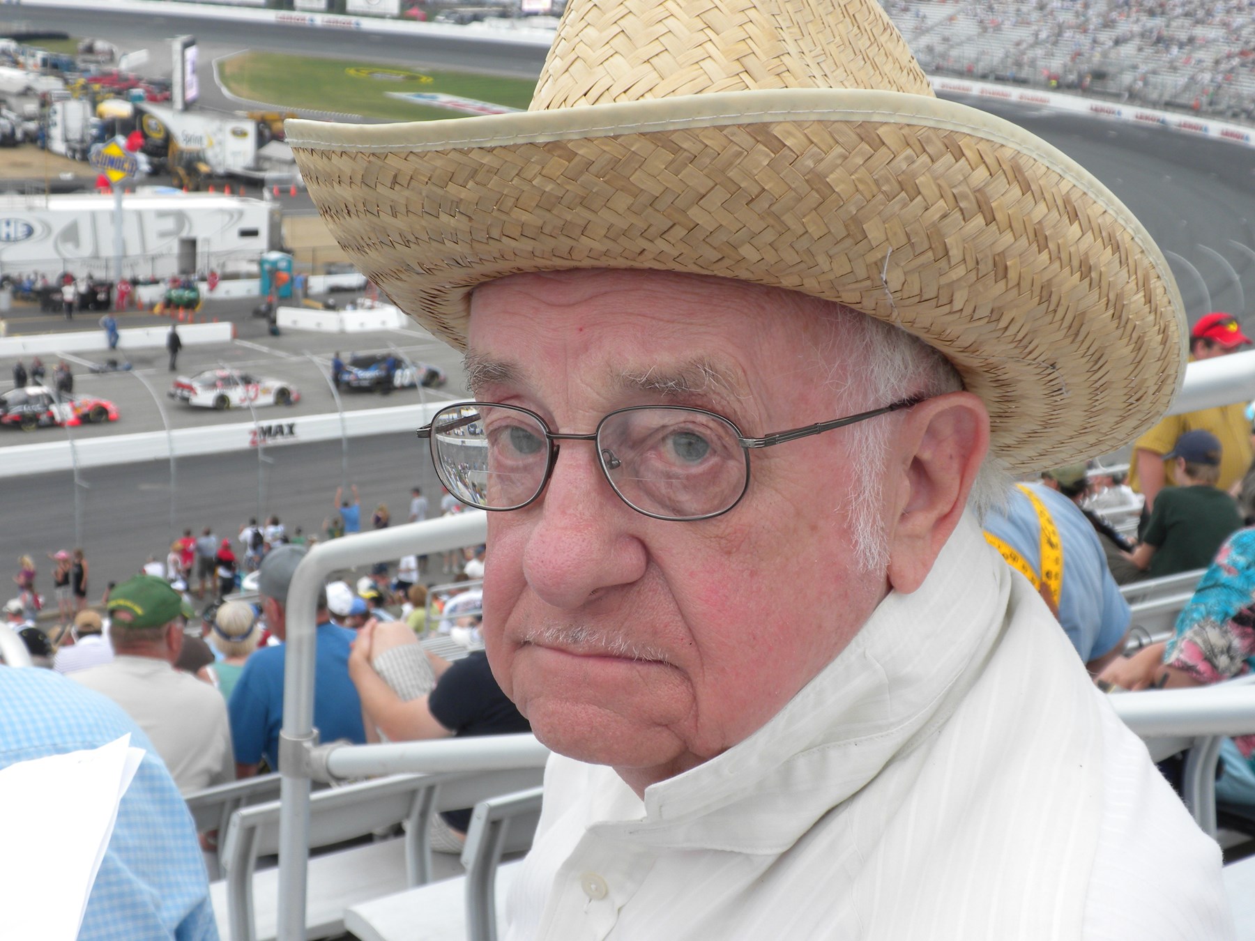 James Seeley's Instagram, Twitter & Facebook on IDCrawl