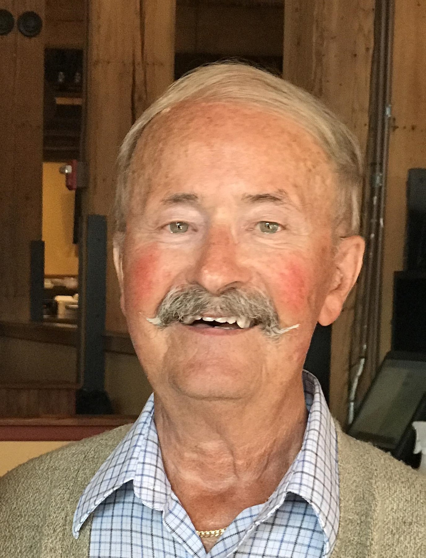 Jacques Roy's Instagram, Twitter & Facebook on IDCrawl