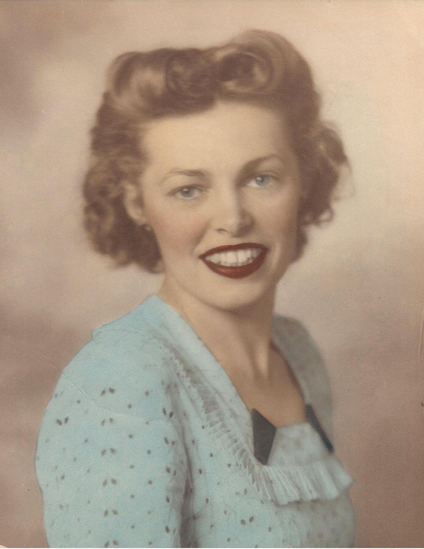 Lola Morris's Instagram, Twitter & Facebook on IDCrawl