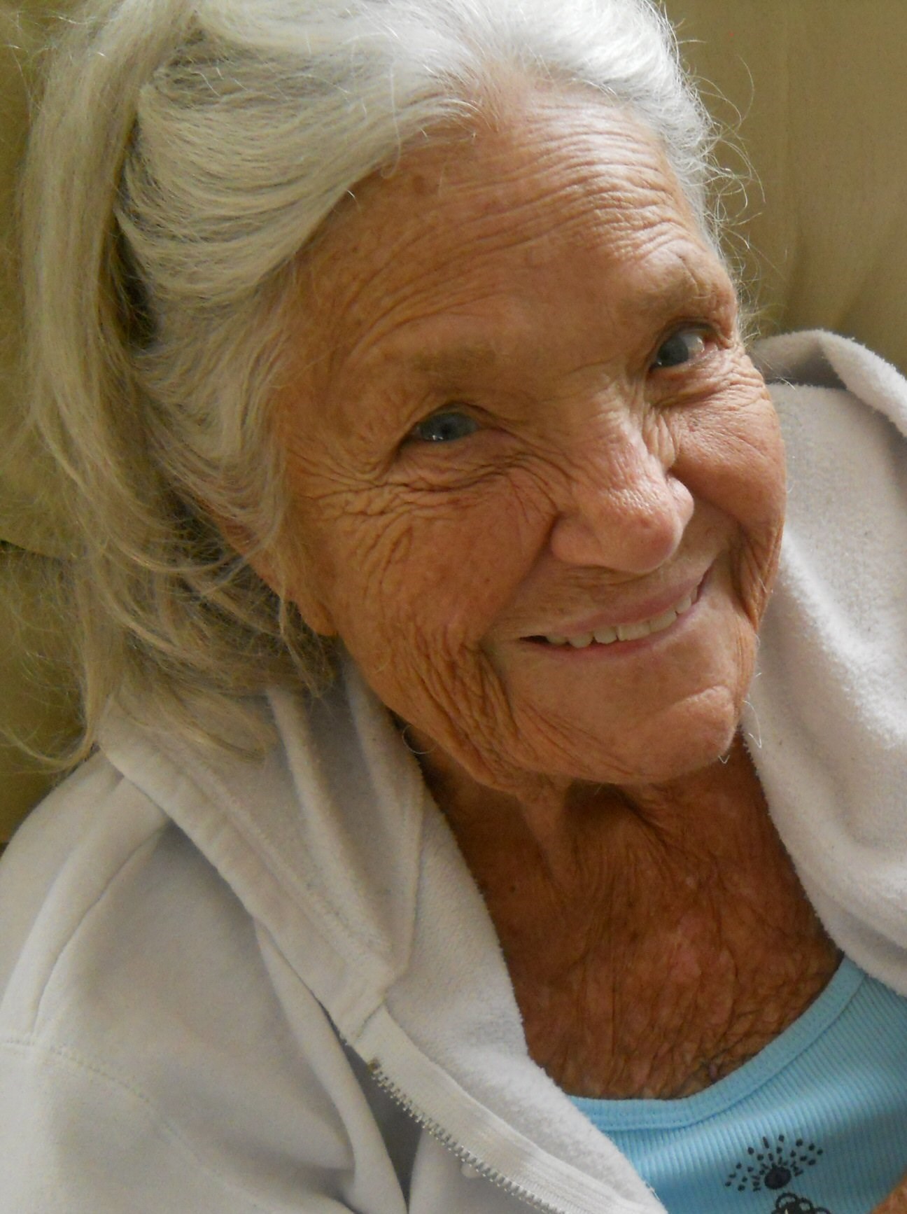 Elizabeth Ruth 