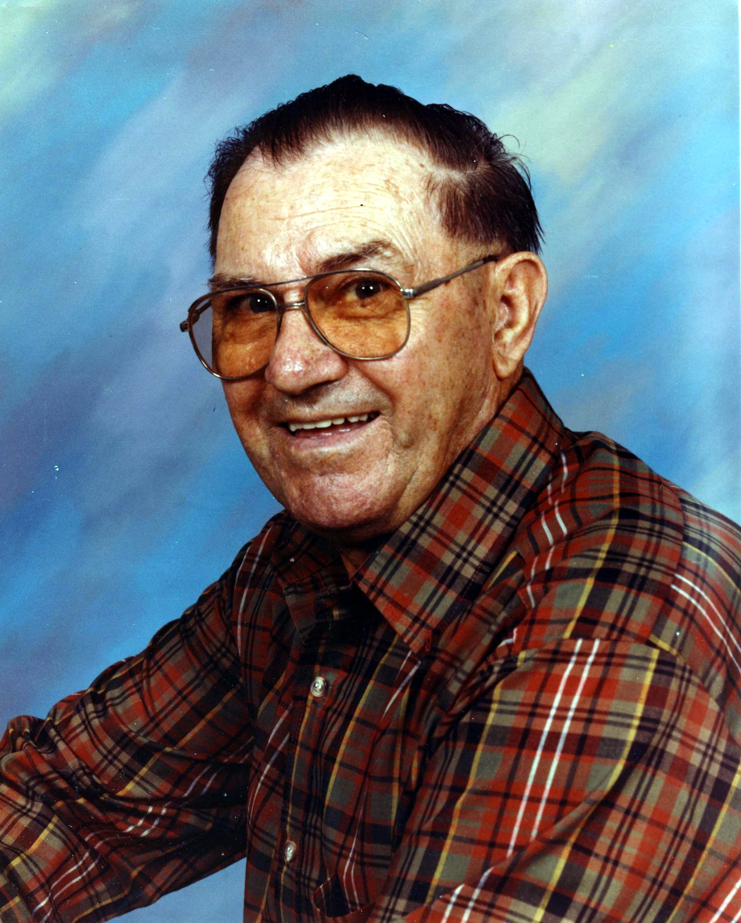 Carl Collins Obituary - New Tazewell, TN
