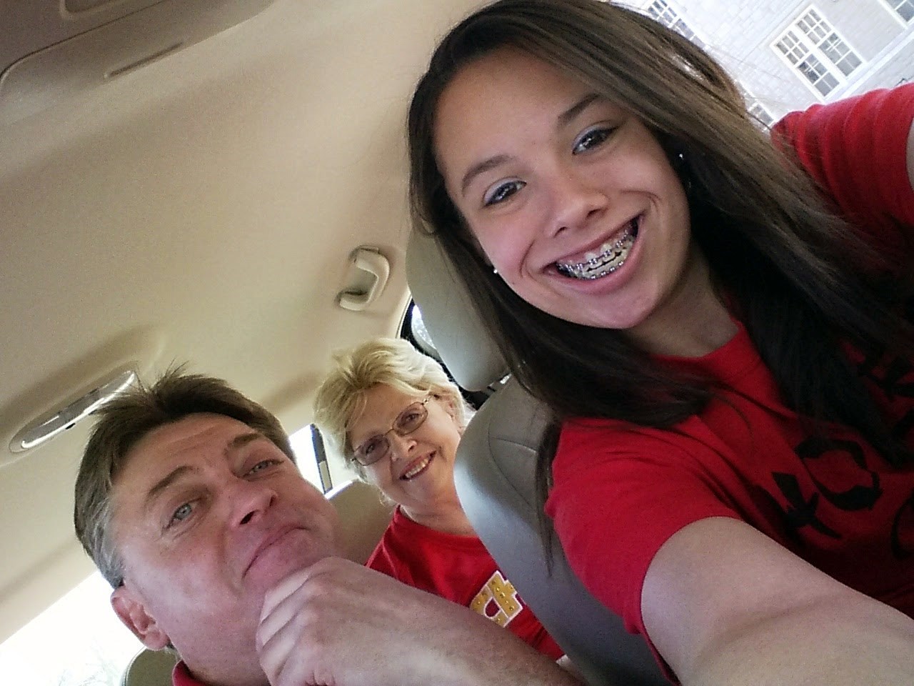 Ginger Sweeney's Instagram, Twitter & Facebook on IDCrawl