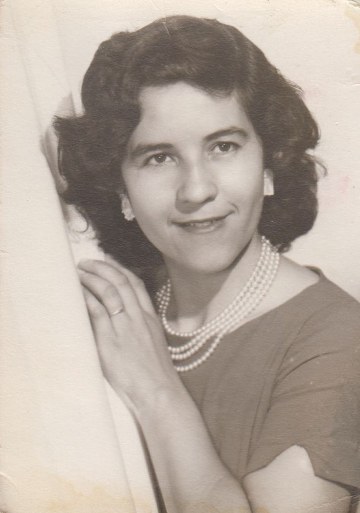 Olga Castillo's Instagram, Twitter & Facebook on IDCrawl