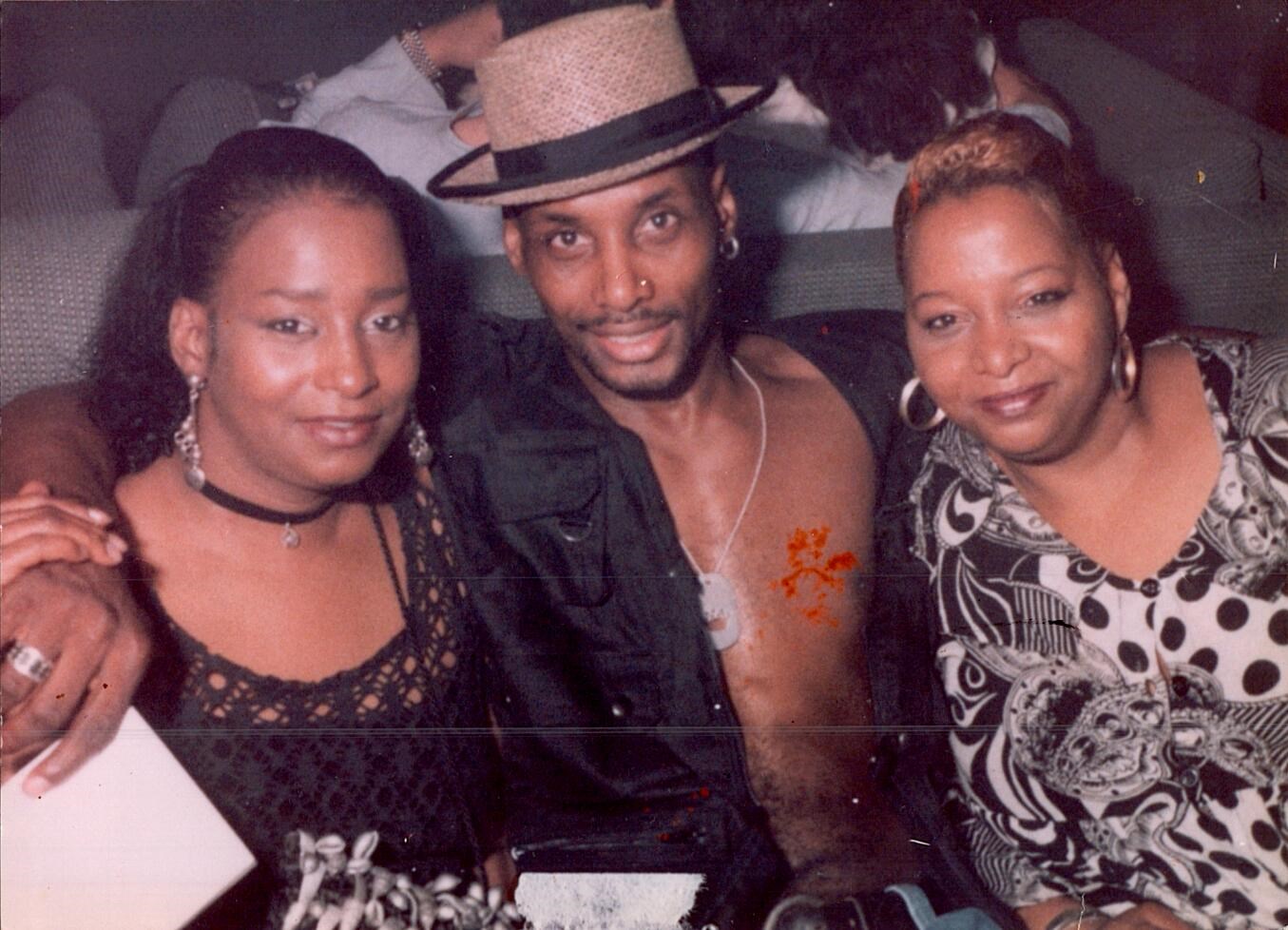 Robin Ewing Obituary - Chicago, IL