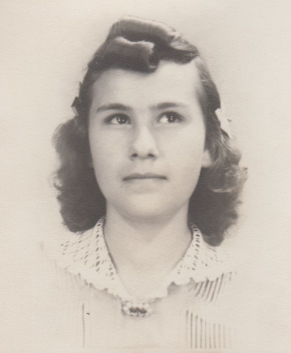 Helen Barber's Instagram, Twitter & Facebook on IDCrawl