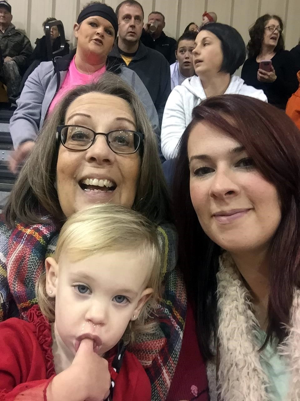 Jessica Baggett's Instagram, Twitter & Facebook on IDCrawl