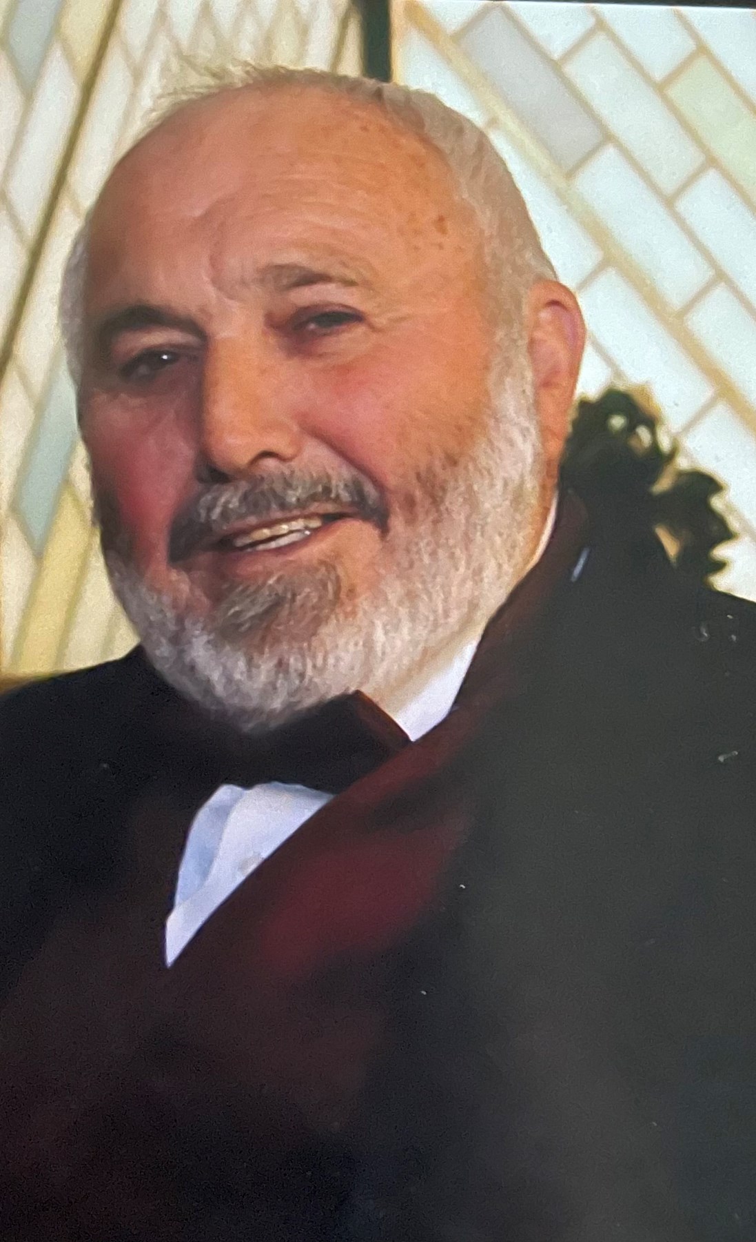 Charles Schofield's Instagram, Twitter & Facebook on IDCrawl