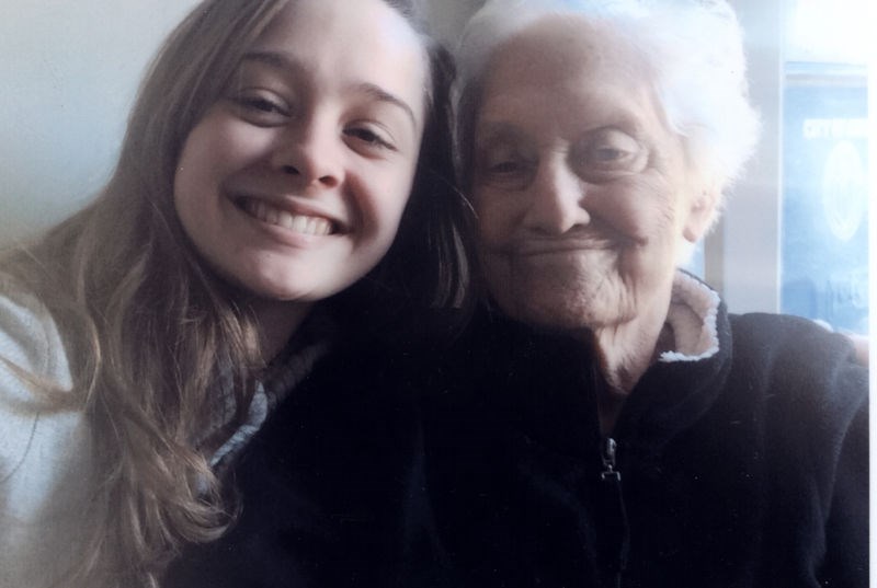 Frances Beard's Instagram, Twitter & Facebook on IDCrawl