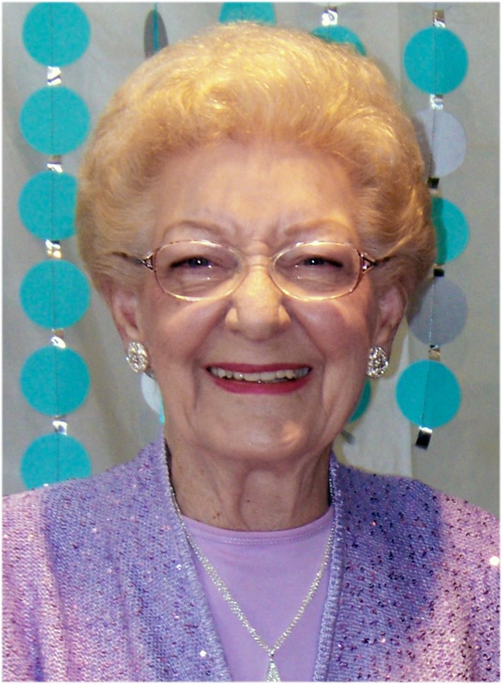 Beatrice Siwak Obituary - Roseville, MI