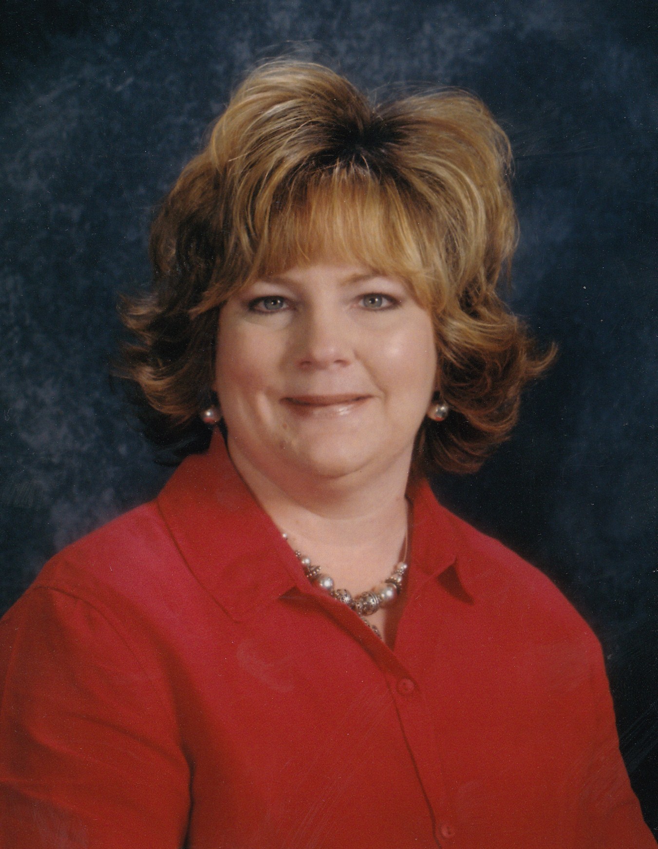 Lisa Shields's Instagram, Twitter & Facebook on IDCrawl