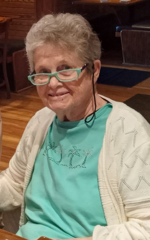 Shirley Decker Obituary - Lake Odessa, MI