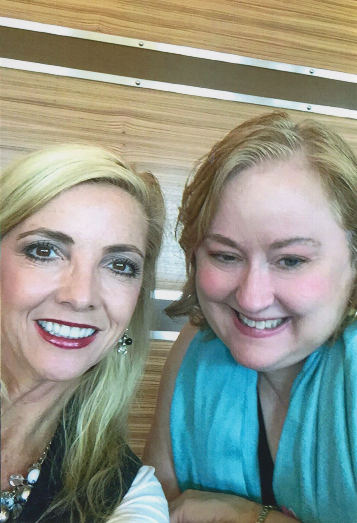 Robin Camacho's Instagram, Twitter & Facebook on IDCrawl