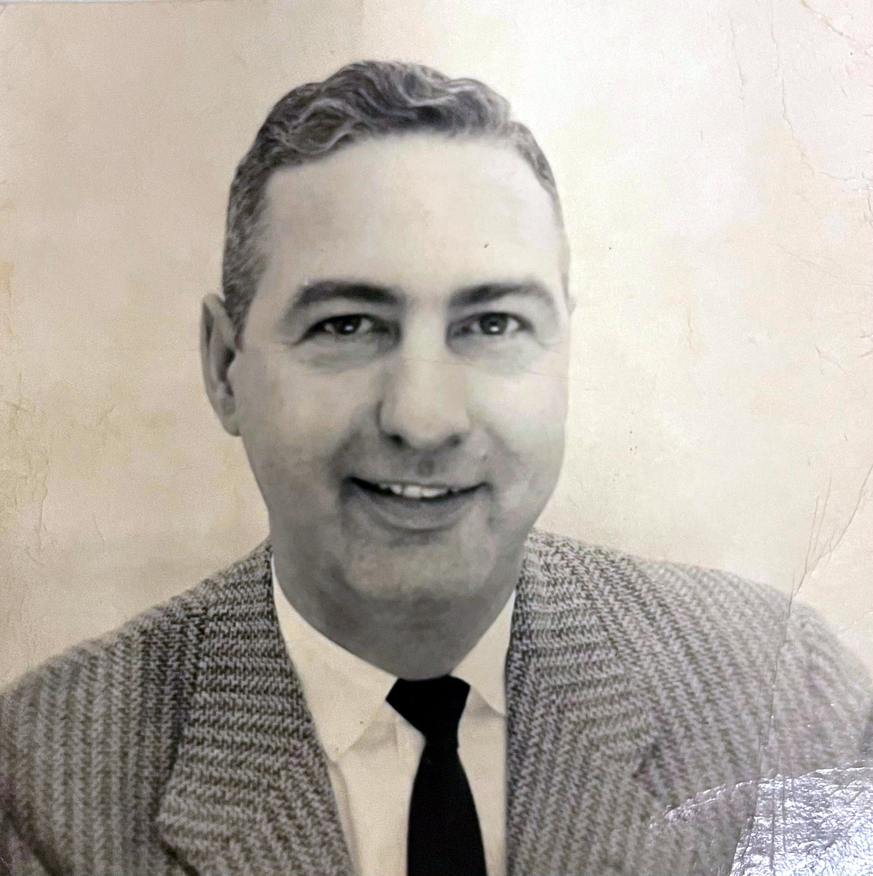 Laura Mahaney's Instagram, Twitter & Facebook on IDCrawl