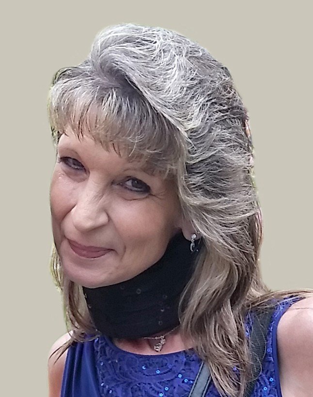 Roxanne Thompson's Instagram, Twitter & Facebook on IDCrawl