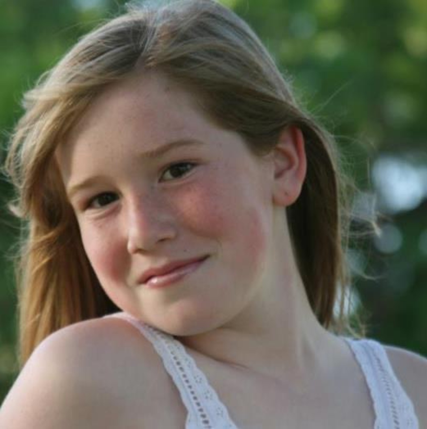 Savannah Davis's Instagram, Twitter & Facebook on IDCrawl