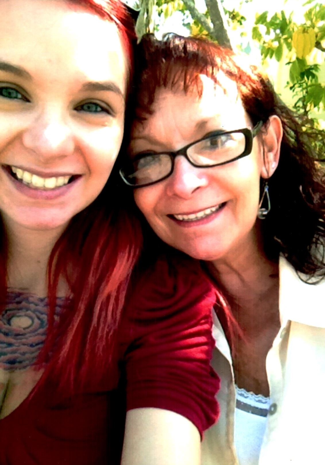 Kara Fox's Instagram, Twitter & Facebook on IDCrawl