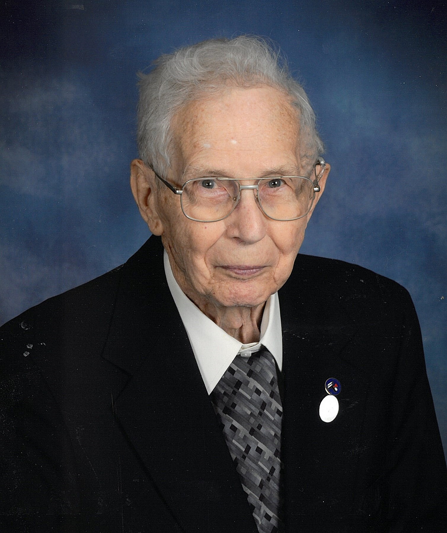 Carl J. Debrecht Obituary - St. Louis, MO