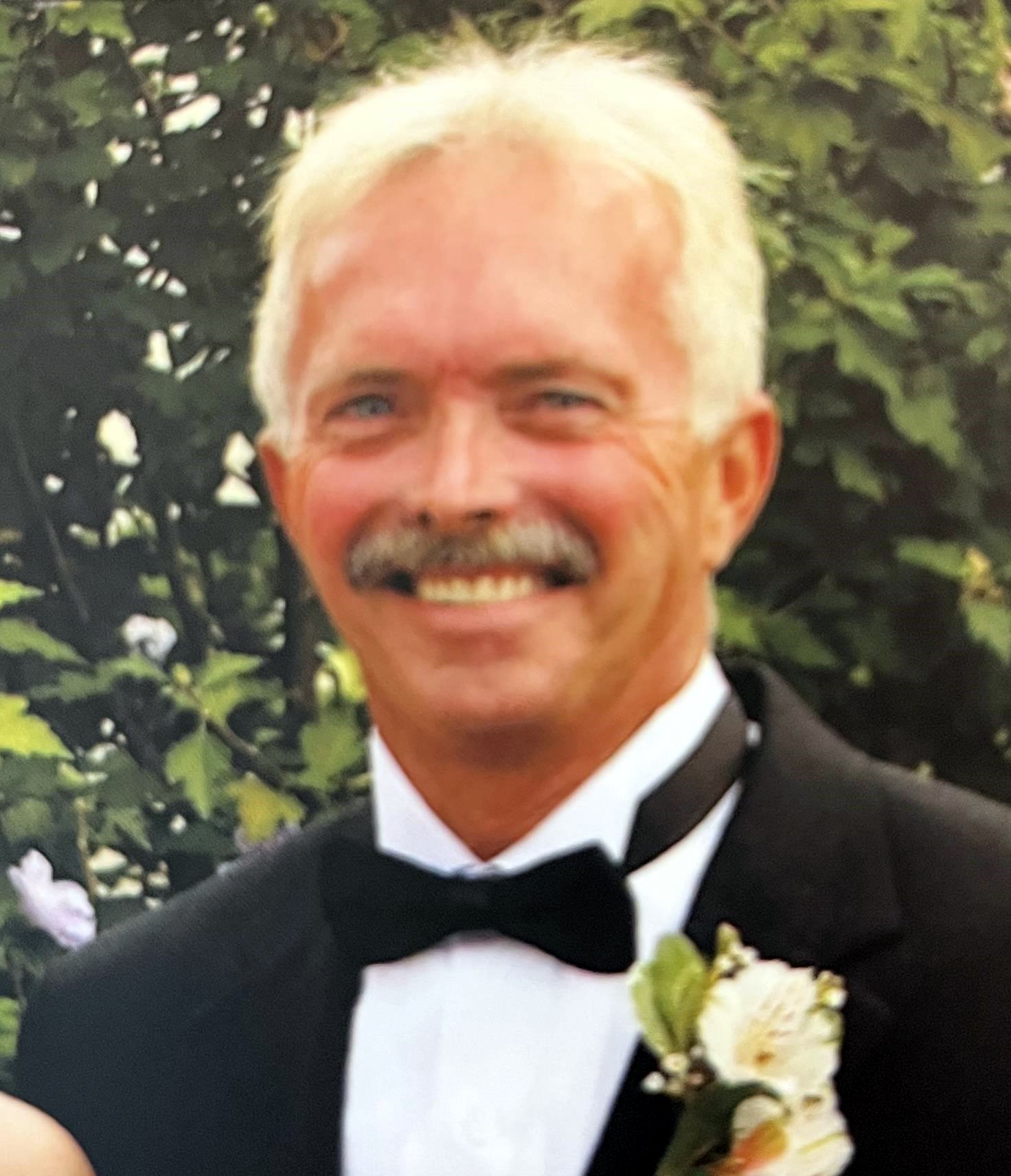 William Hundley Obituary - Springfield, IL