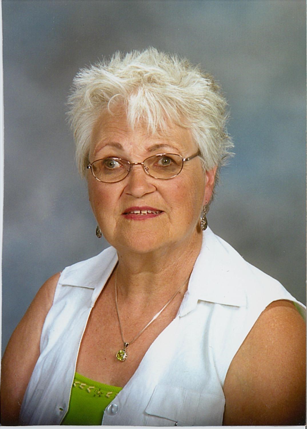 Iris Houchens Obituary - Charlottesville, VA