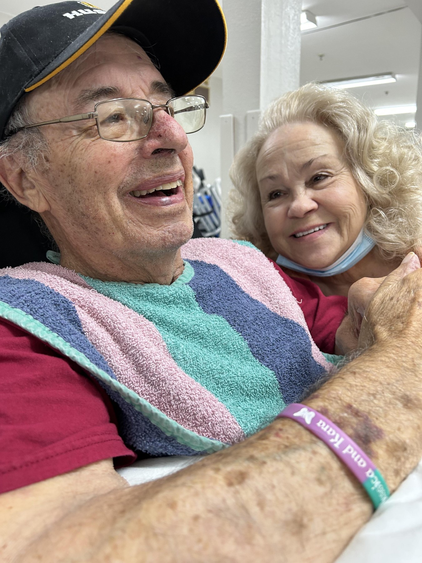 Jerry Moore's Instagram, Twitter & Facebook on IDCrawl