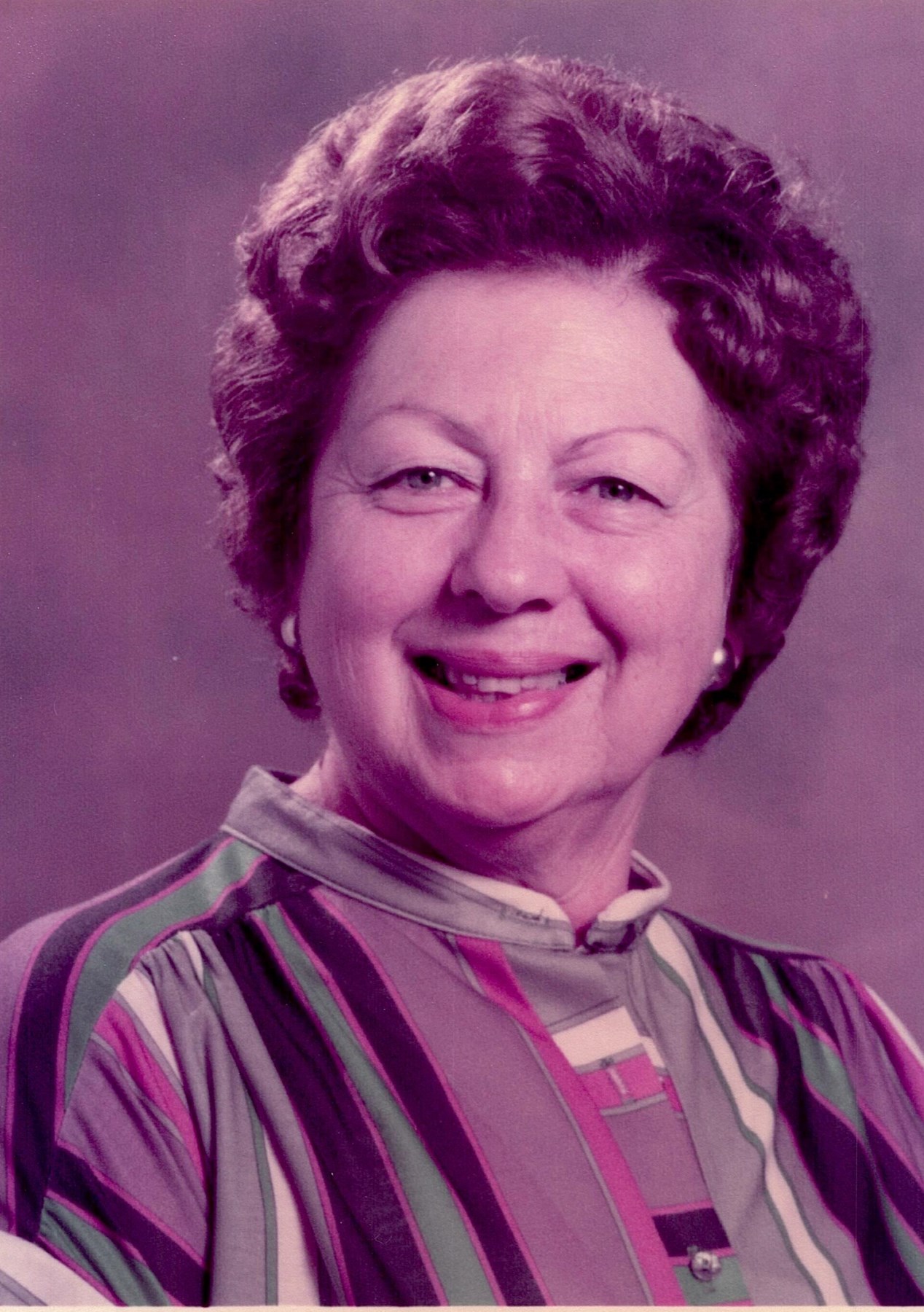 Geraldine Cook Webb Obituary - Los Angeles, CA