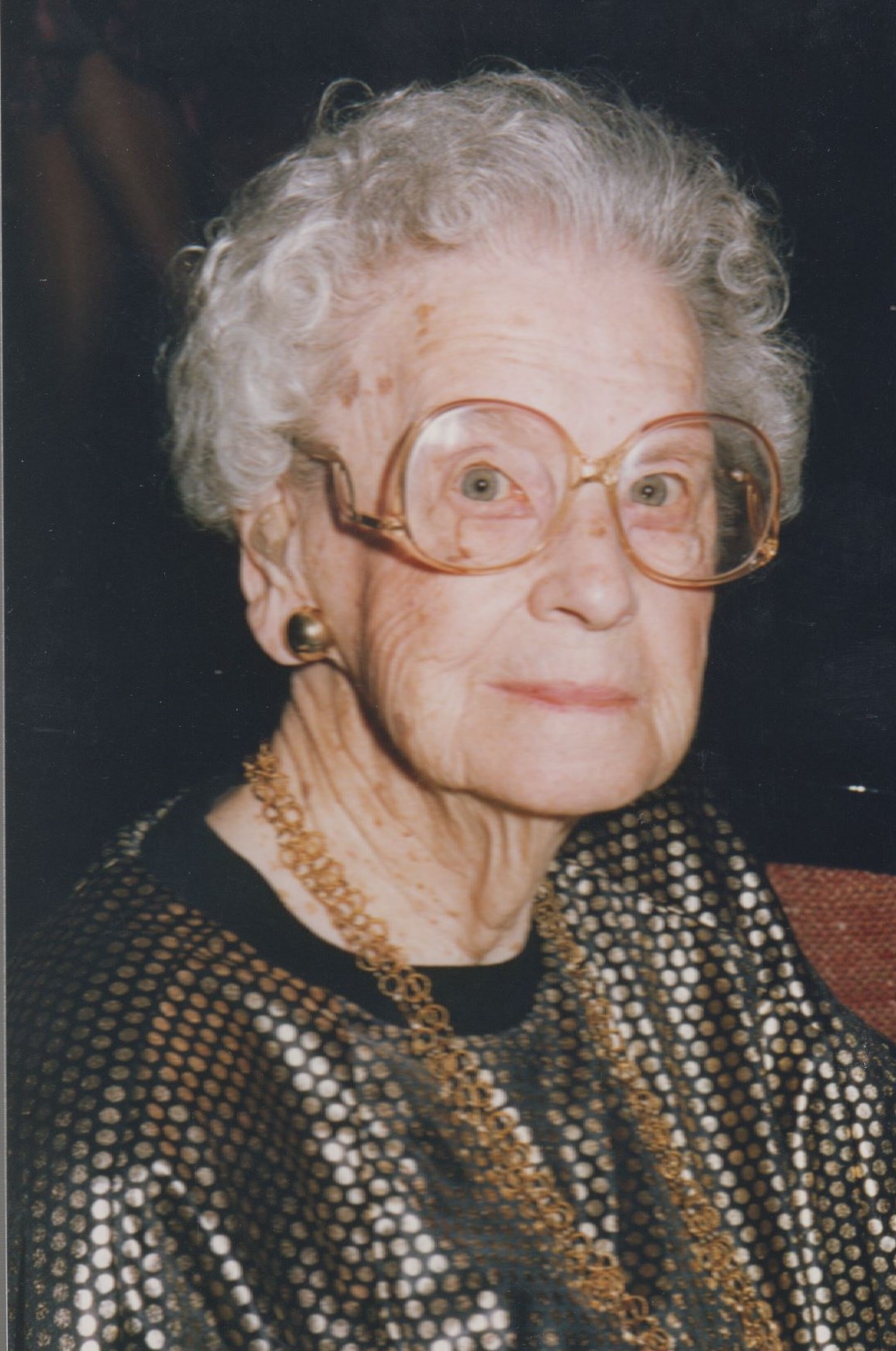 Ruth Carney's Instagram, Twitter & Facebook on IDCrawl