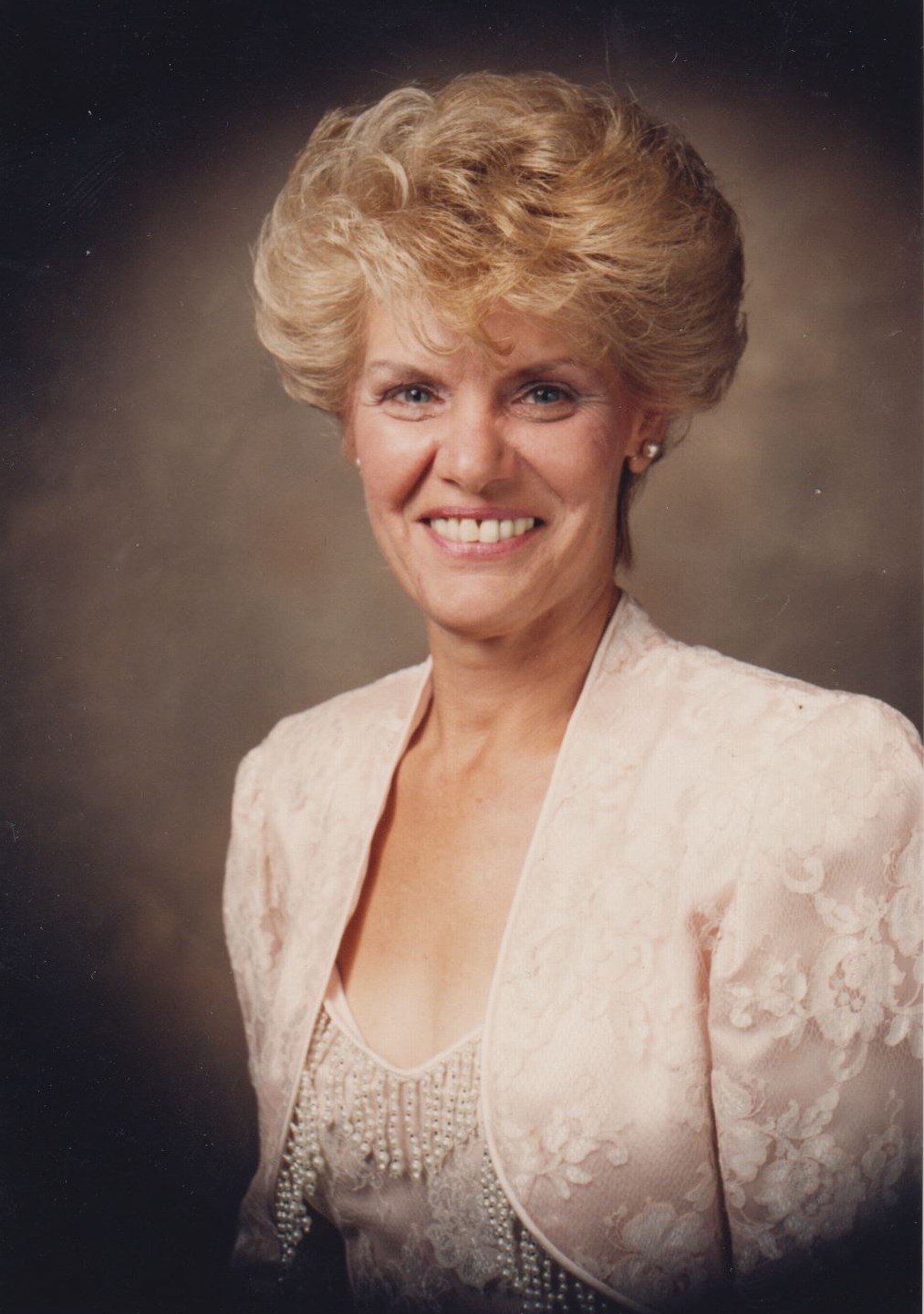 Mary Elizabeth Iozzo Obituary - Oakbrook Terrace, IL