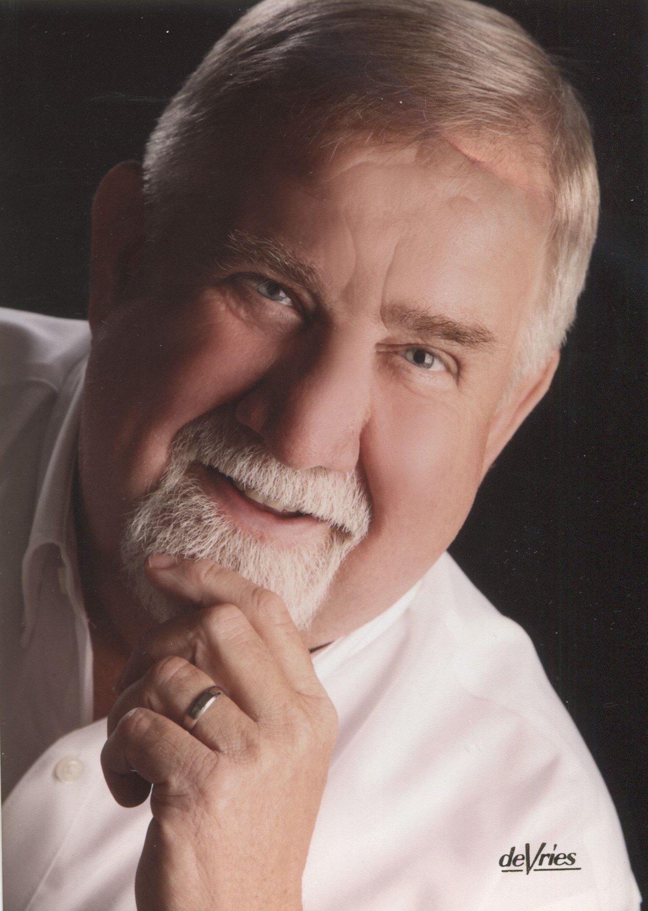 James Bird's Instagram, Twitter & Facebook on IDCrawl