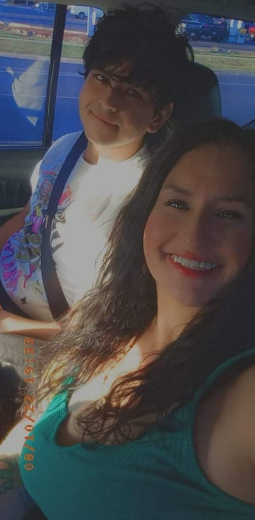 Jessica Garza's Instagram, Twitter & Facebook on IDCrawl