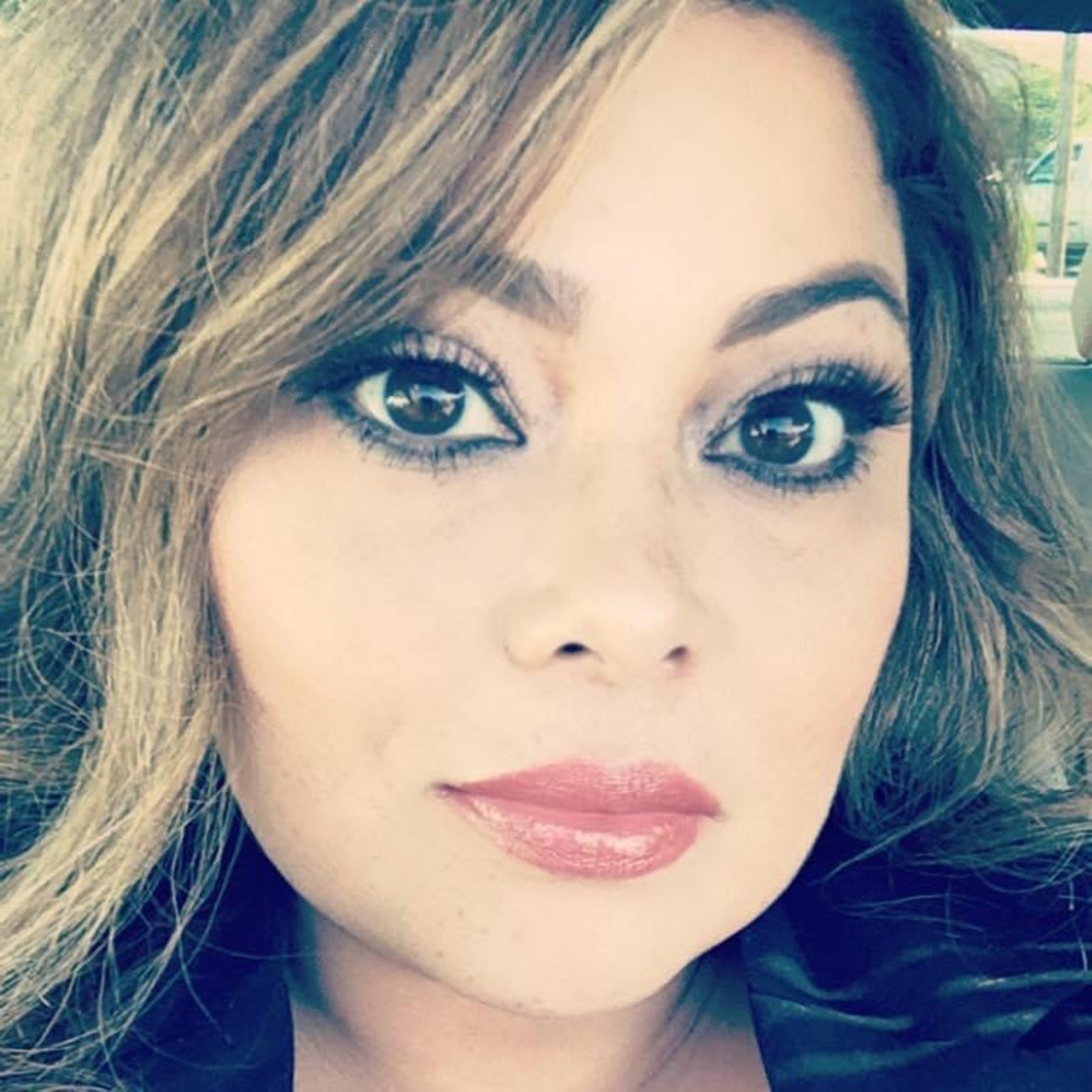 Sandra Ochoa's Instagram, Twitter & Facebook on IDCrawl