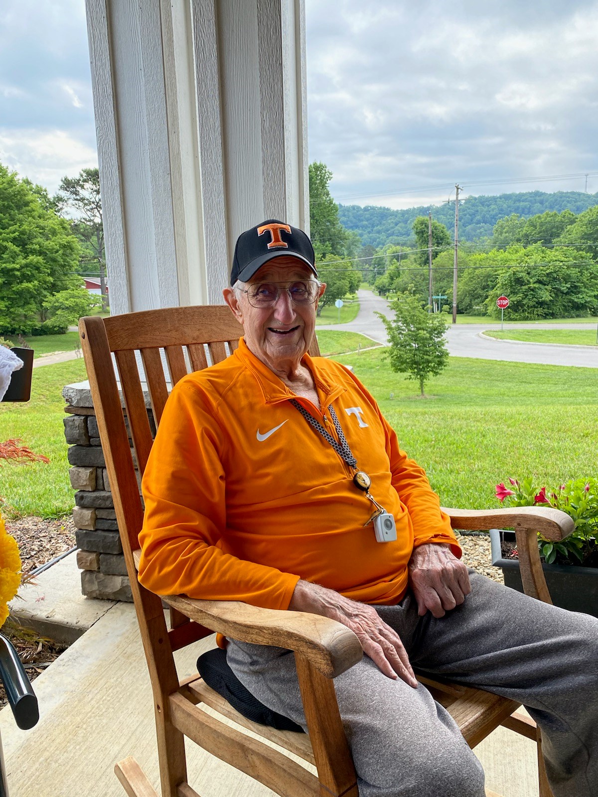 James Acuff Obituary - Knoxville, TN